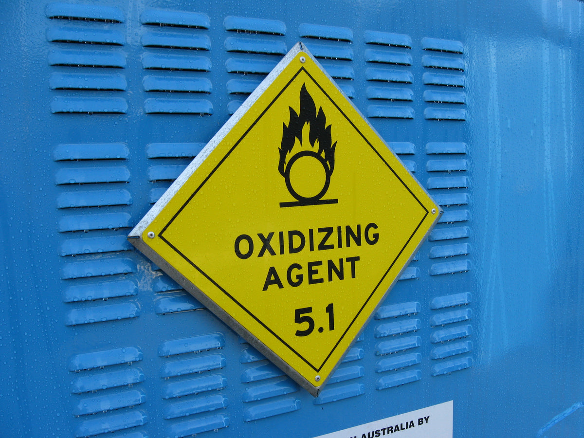 Single Depth Oxidising Agent Store - 2 IBC - Vertical – Storemasta